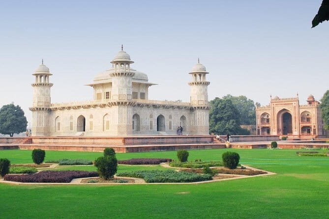 Overnight Agra Tour - Introduction