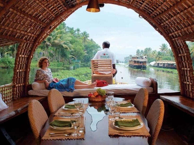 Overnight Alleppey Houseboat Cruise Tour (Kerala Beauty) - The Sum Up