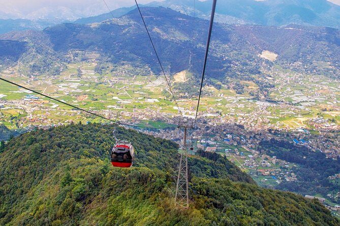 Overnight escape at Chandragiri Hills with private transfer and guide - What Makes This Tour Stand Out?