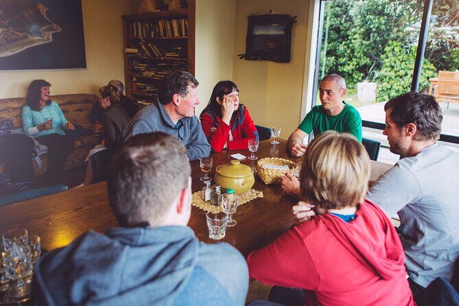 Overnight Experience Tour on Kapiti Island - An In-Depth Look at the Kapiti Island Overnight Tour
