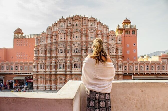 Overnight Jaipur Tour from Delhi - An Authentic Two-Day Journey into Jaipur’s Heart