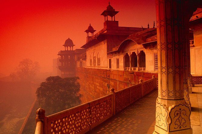 Overnight luxury tour of tajmahal with Jaipur including transport and hotel - Exploring the Itinerary in Detail