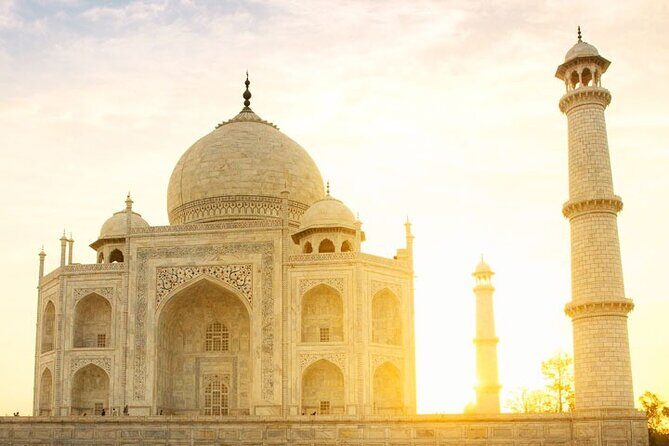 Overnight Taj Mahal Tour By car - A Closer Look at the Itinerary
