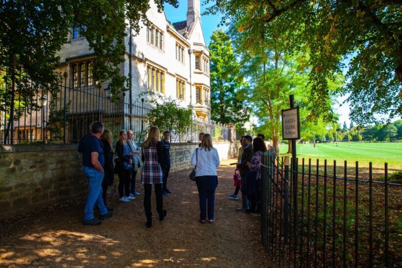 Oxford: 3-Hour Private Tour with Student Guide - Key Points