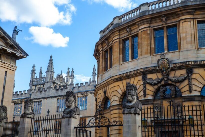 Oxford: 3-Hour Private Tour with Student Guide - What Makes This Tour Stand Out