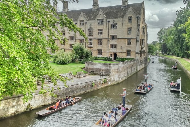 Oxford and Cambridge Guided Day Tour From London - Itinerary and Notable Highlights
