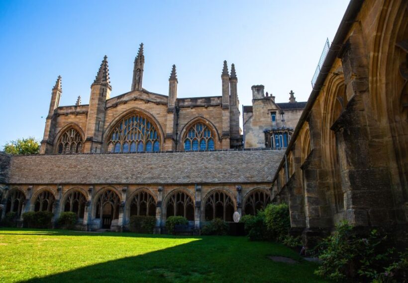 Oxford: Harry Potter Walking Tour Including New College - Introduction: A Magical Walk Through Oxford