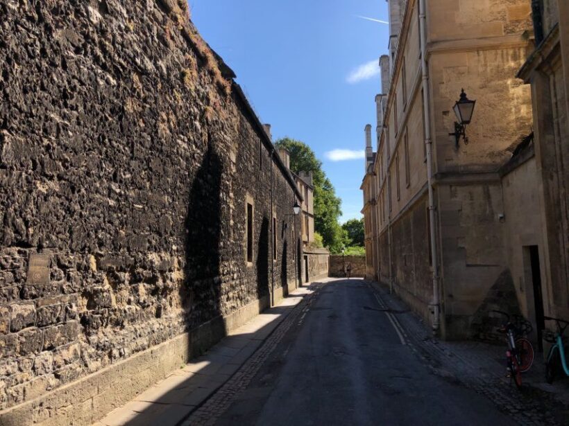Oxford: Harry Potter Walking Tour Including New College - The Experience in Perspective
