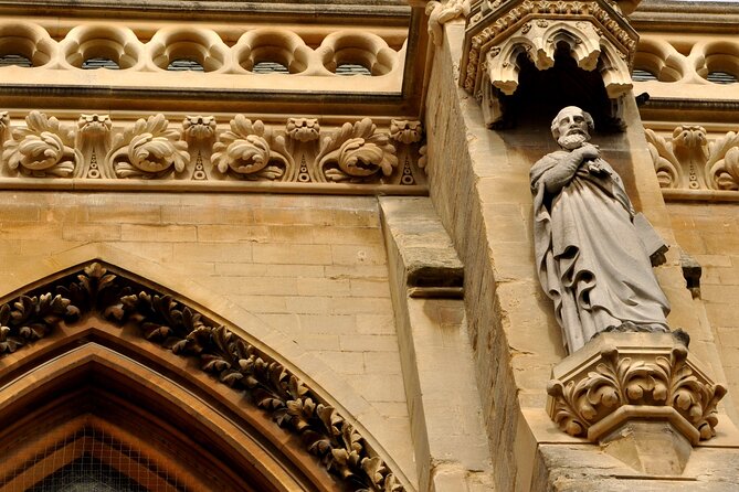 Oxford: Official CS Lewis and JRR Tolkien Walking Tour - Bodleian Library and Radcliffe Camera