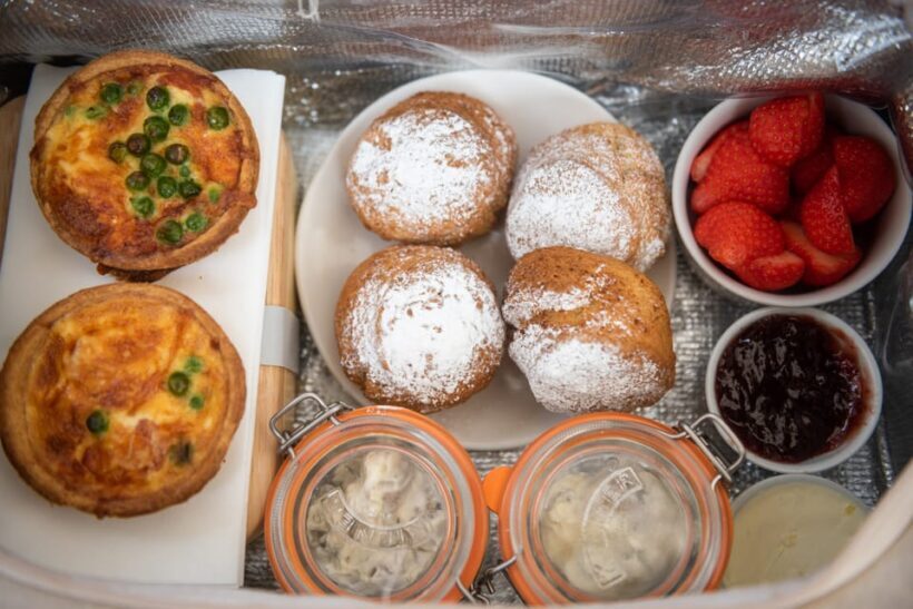 Oxford: Scenic Sightseeing Cruise with Gourmet Picnic - What to Expect on the Oxford Picnic Cruise