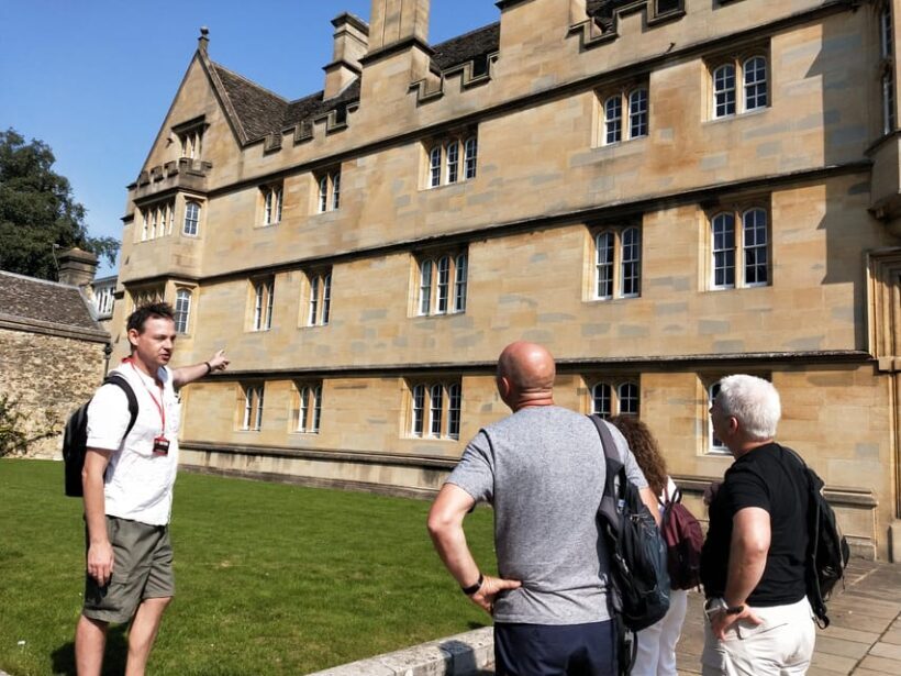 Oxford: Solo Traveller Private Tour - Exploring Oxford in a Personal Way