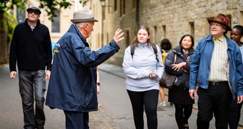 Oxford: Town & Gown Walking Tour - The Experience in Detail