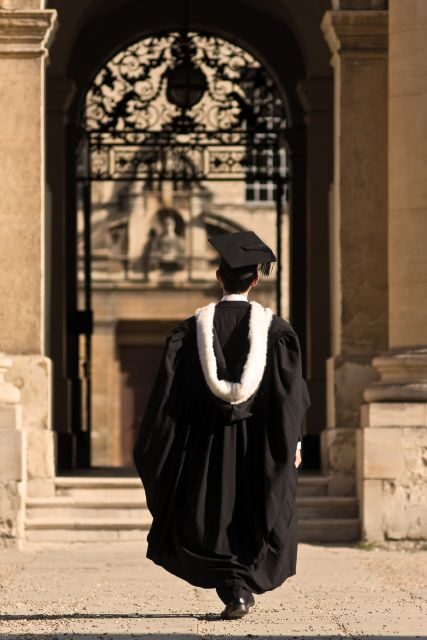 Oxford University: Guided Small Group Walking Tour - A Deep Dive into the Oxford University Small Group Tour
