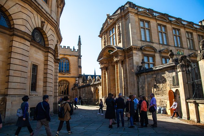 Oxford University Walking Tour With University Alumni Guide - Who Would Enjoy This Tour?