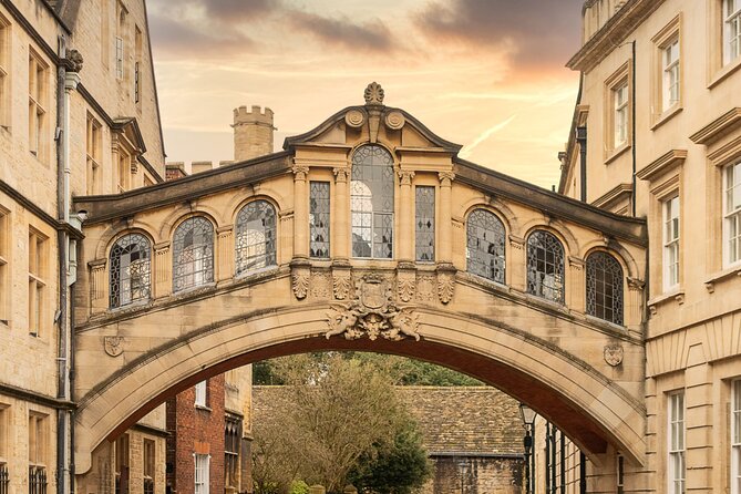 Oxford Walking Tour - Discover its University and Traditions - Pricing and Value