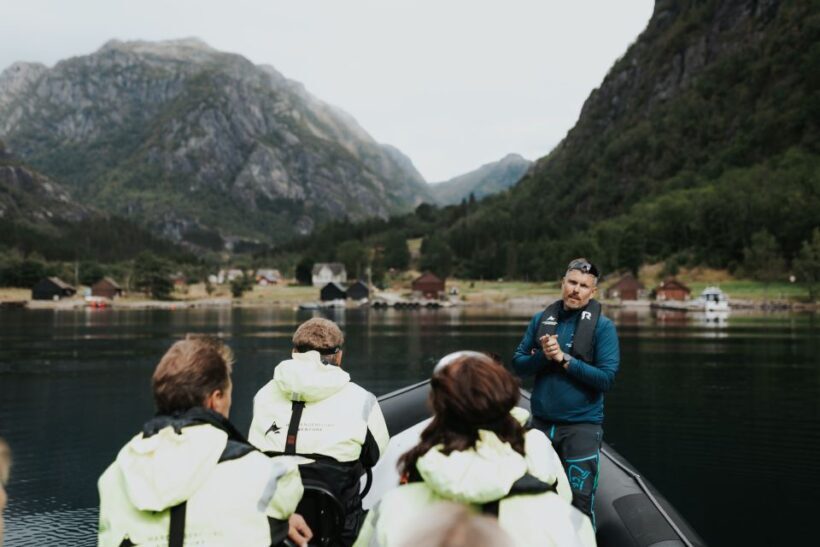 Øystese: Hardangerfjord RIB safari to the Fyksesund branch - Key Points