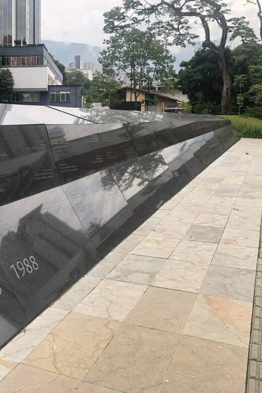 Pablo and the drug trafficking world - Key Points