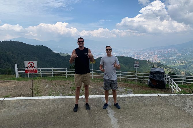 Pablo Escobar + Comuna13 Tour - Exceptional Customer Feedback and Ratings