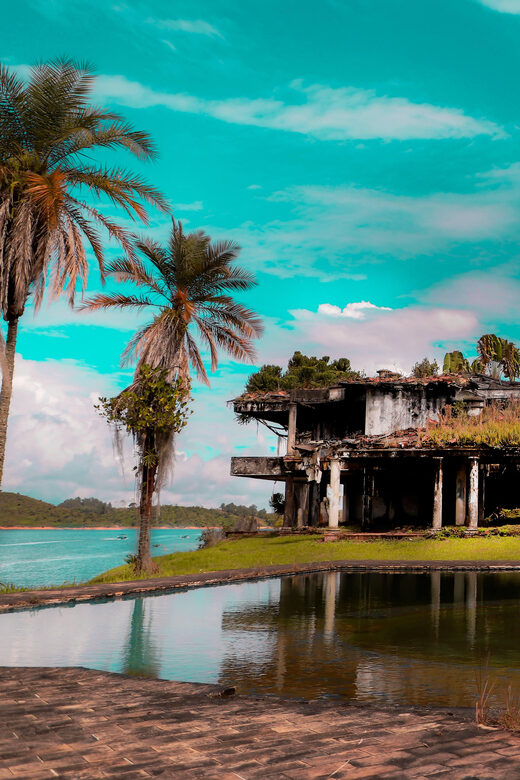 Pablo Escobar Mansion+Paintball+Boat+ATV (Private Guatape) - What’s Included and What’s Not