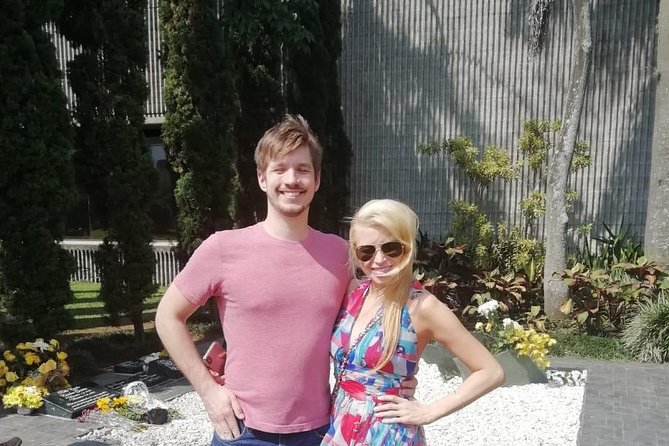 Pablo Escobar Private Group Tour Including La Catedral Jail in Medellin - Exploring the Influence of Pablo Escobar