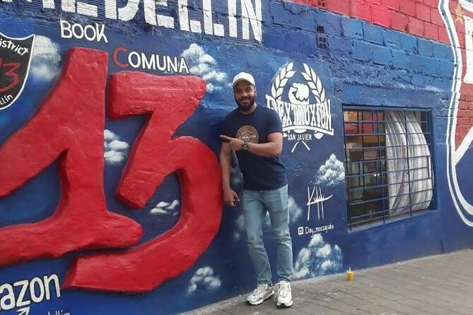 Pablo Escobar Tour And Comuna 13 - Booking Information
