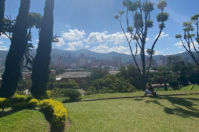 Pablo Escobar Tour And Comuna 13 - Traveler Experience and Reviews