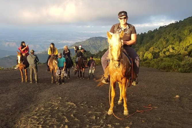 Pacaya Volcano Hikking From Guatemala City + Box Lunch - Guide Quality and Shared Experiences