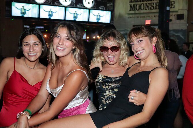 Pacific Beach Bar Tour in San Diego - A Closer Look at the Pacific Beach Bar Tour Experience