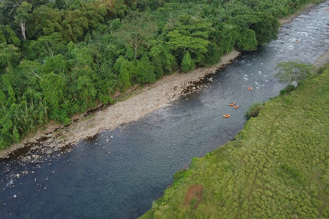 Packraft in Rio Tres Amigos - About the Guide