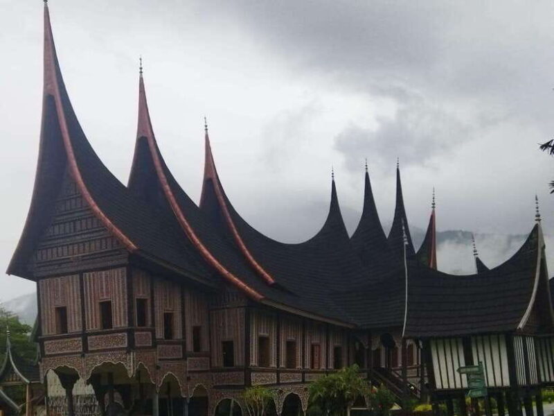 PADANG CITY : PRIVATE TOUR WITH CAR DRIVER - Why Consider a Private Tour in Padang?