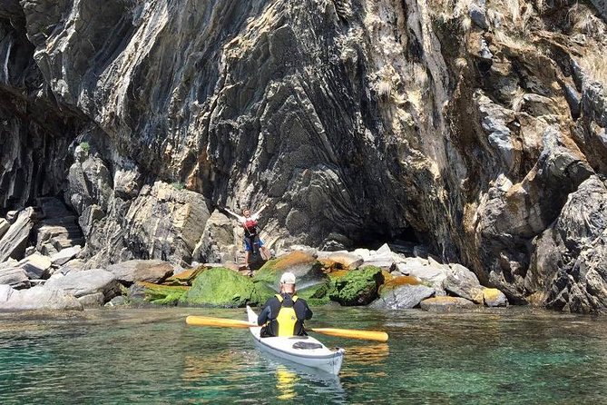 Paddle Along the Cinque Terre - Taking in the Local History
