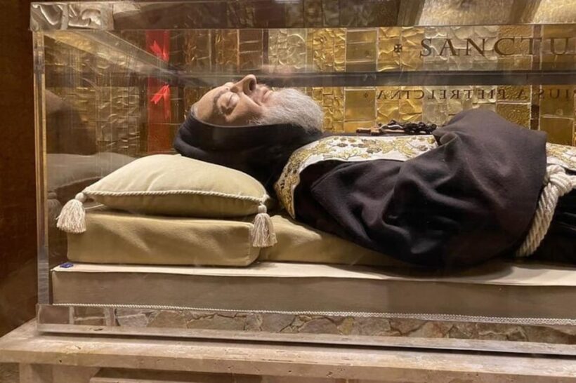 Padre Pio's Shrine in San Giovanni Rotondo from Bari(Apulia) - Discovering Padre Pios Shrine in San Giovanni Rotondo from Bari
