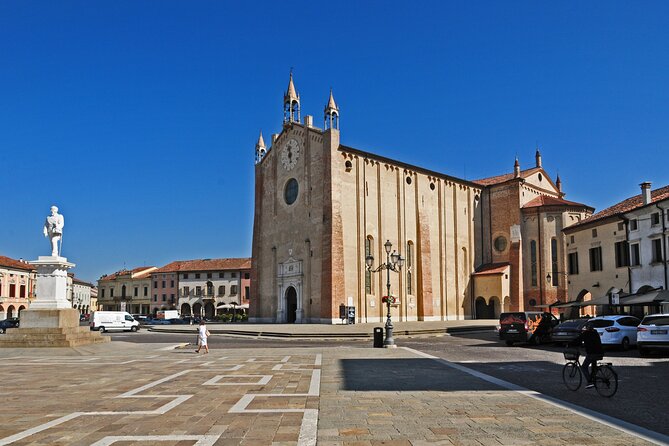 Padua small group tour with Scrovegni Chapel entrance - The Grandeur of Prato della Valle