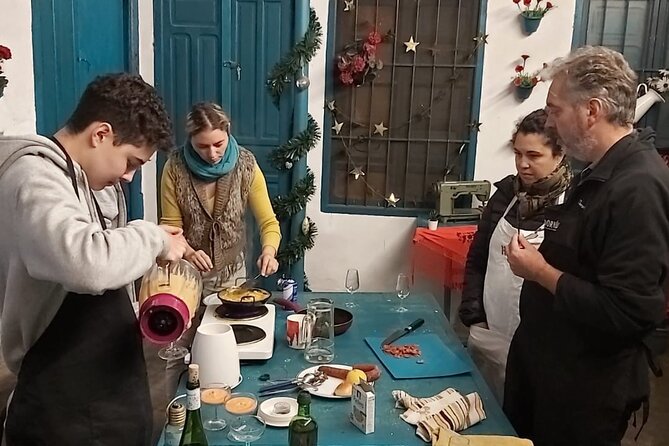 Paella and Salmorejo 2-Hour Cooking Class in Córdoba - Instructor Quality and Engagement