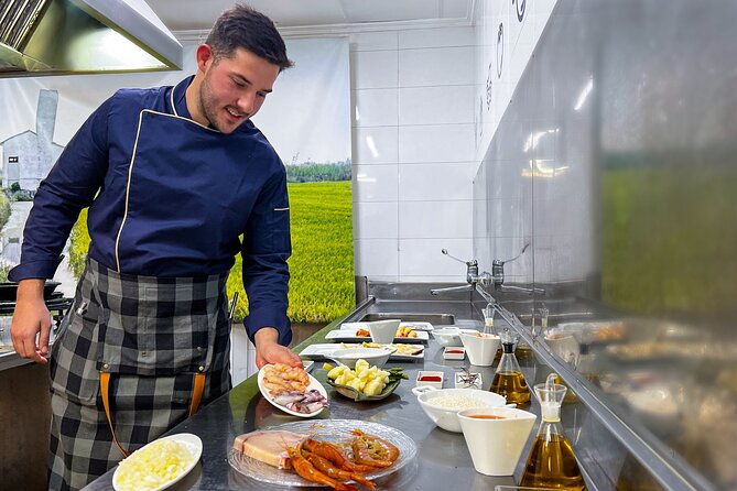 Paella Cooking Class, Wine Tasting & Central Market in Valencia - The Value of This Experience