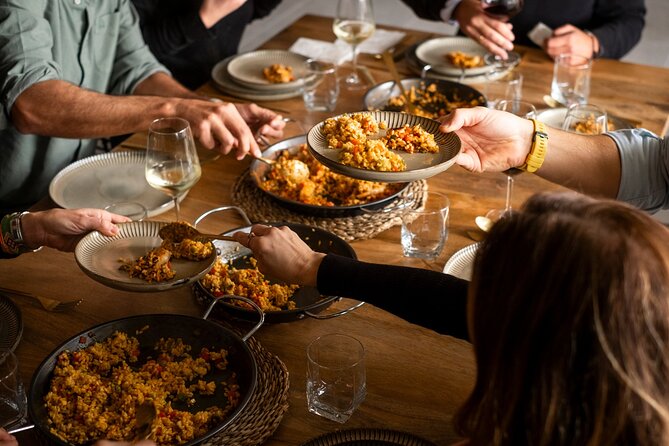 Paella Cooking Class With English Guide in Malaga - Traveler Reviews and Feedback