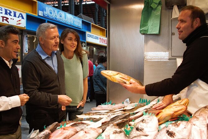 Paella Cooking Class With English Guide in Malaga - Exploring Malagas Culinary Scene
