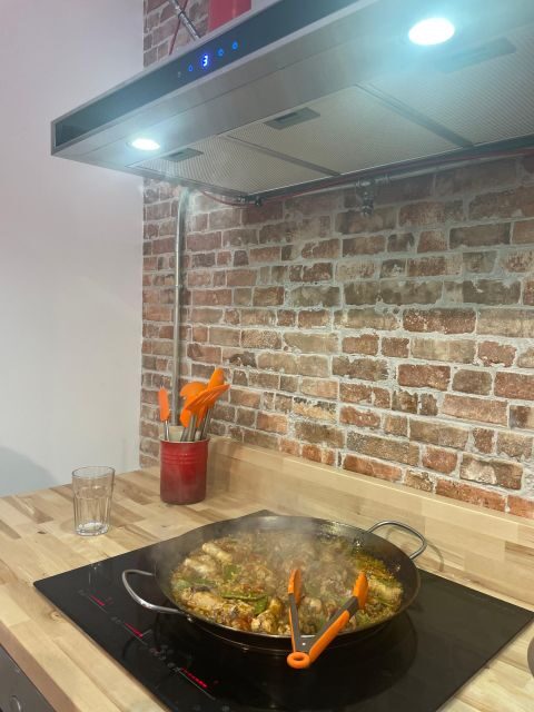 Paella Cooking Class with Sangria in Bilbao - Learning to Make Sangria, Basque Style