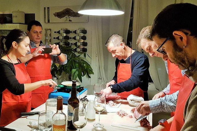 Paella & Tapas Cooking Class in Barcelona - Key Points