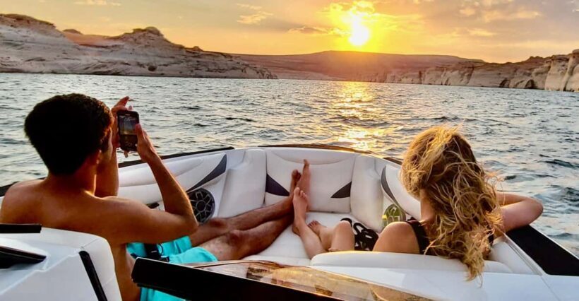 Page: Antelope Canyon Boat Tour with Lake Powell & Glen Dam - The Experience: What It Feels Like