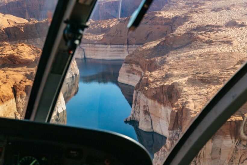 Page: Horseshoe Bend Helicopter Flight & Tower Butte Landing - The Experience from the Reviews