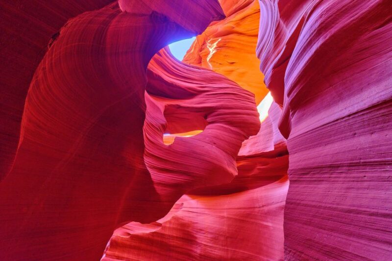 Page: Lower Antelope Canyon Ticket and Guided Hiking Tour - A Deep Dive into the Experience