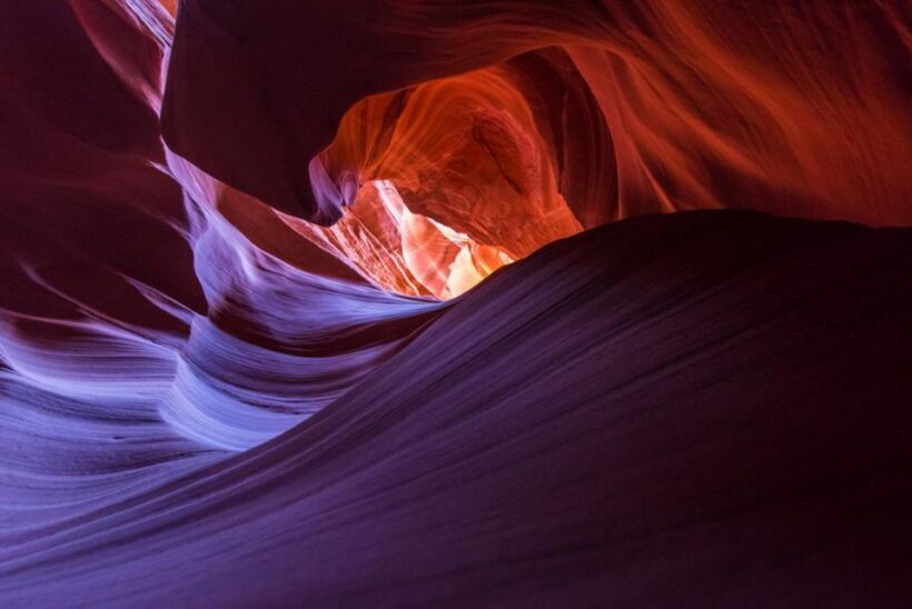 Page: Secret Antelope Canyon Tour - Exploring the Secret Antelope Canyon Tour: An Honest Review
