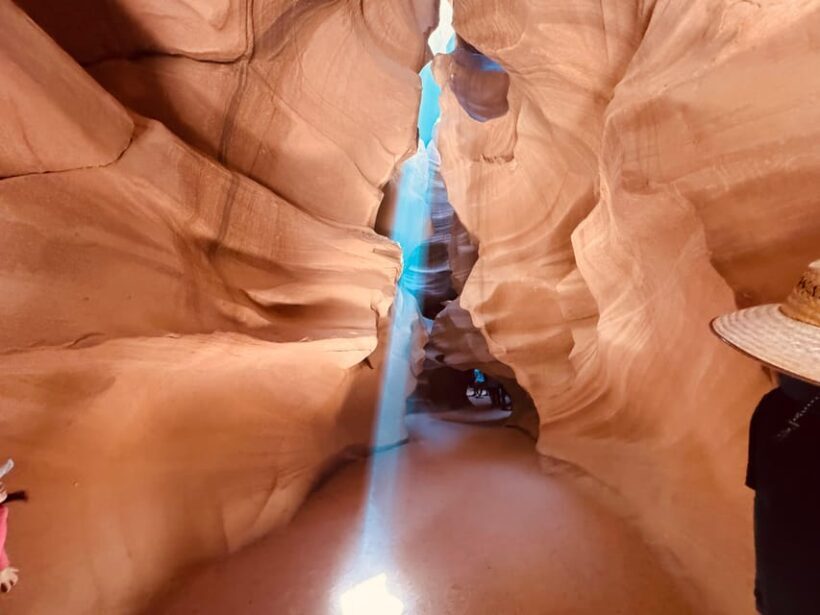 Page: Upper & Lower Antelope Canyon Guided Tour with Permit - Physical Considerations and Accessibility