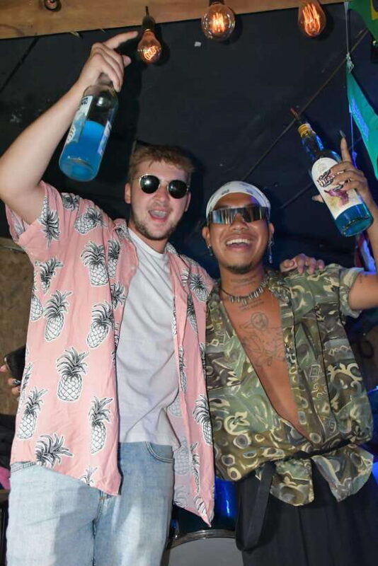 Pai Pub Crawl: The Best Nightlife in Town! - Detailed Breakdown of the Itinerary