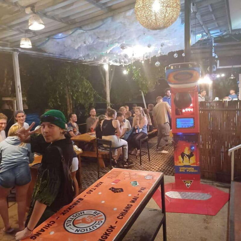 Pai Pub Crawl: The Best Nightlife in Town! - Who Will Benefit Most?