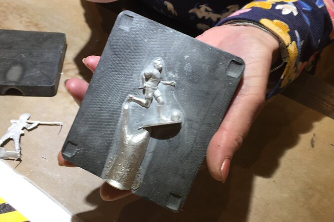 Paint a Metal Miniature - Casting and Painting Your Miniature