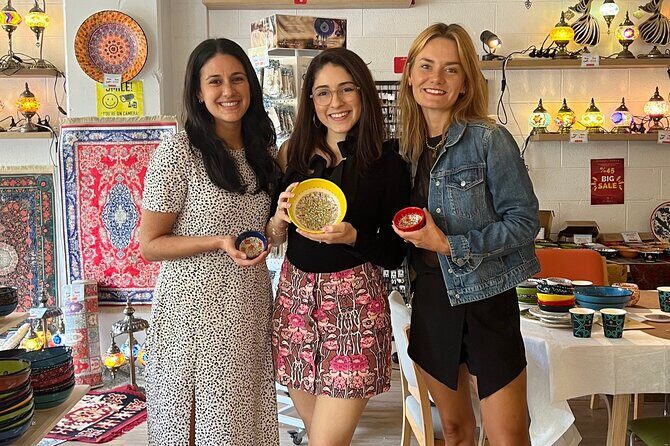 Paint and Sip Classes Melbourne: Ceramic Plates & Bowls - Authentic Creative Fun: Melbourne’s Paint and Sip Class for Ceramics