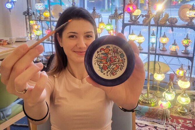 Paint and Sip Classes Melbourne: Ceramic Plates & Bowls - Practical Details: What You Need to Know