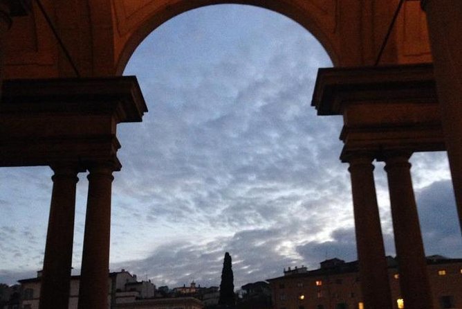 Painting Experience in the center of Florence - FAQ